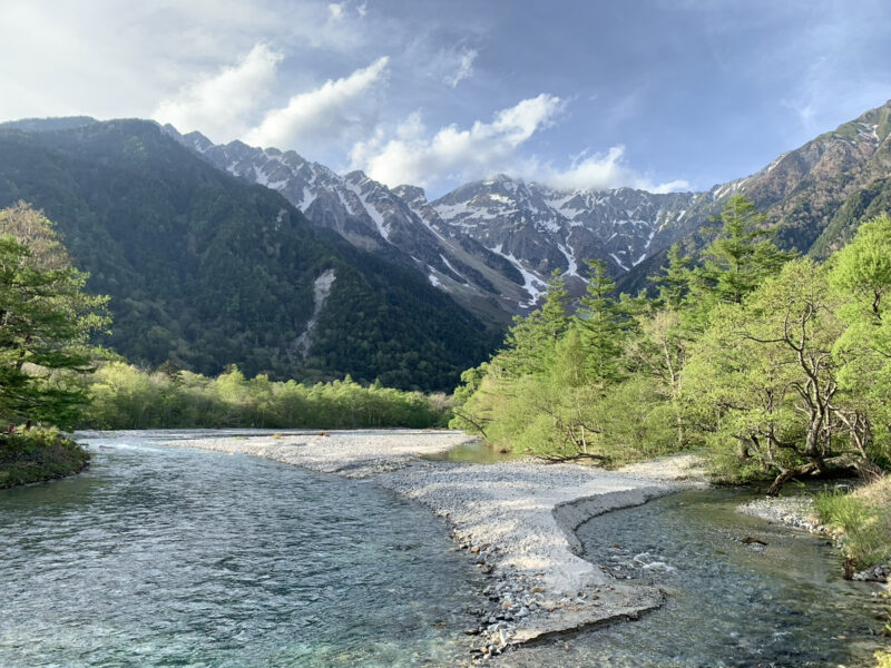 【春の上高地観光】新緑がきれいな場所を紹介。